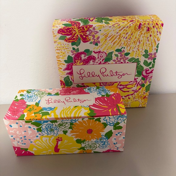 Lilly Pulitzer | Office | Lilly Pulitzer Empty Floral Print Gift Box ...